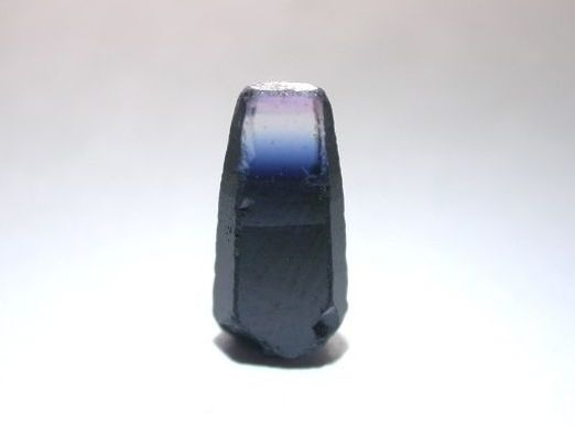 Zoned sapphire crystal from Winza, Tanzania - www.gem-passion.com ...